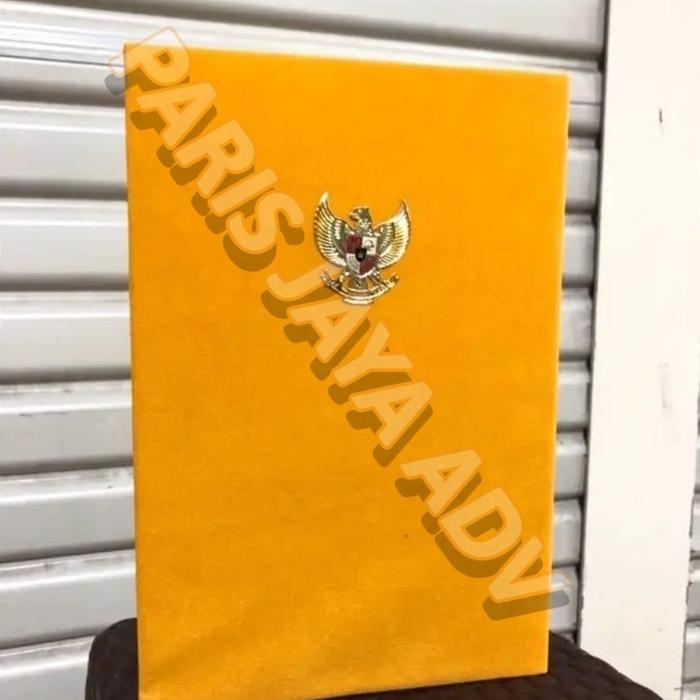 Jual Map upacara logo garuda Pancasila kuningan coating - Kuning ...
