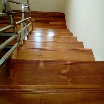 Jual anak tangga kayu pinus papan - Kab. Lebak - Furniture kayu ...