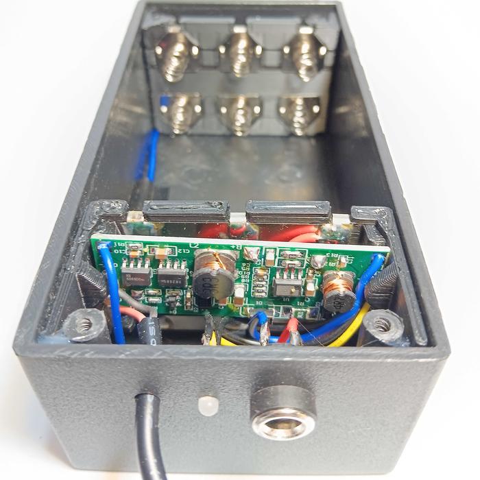 Jual Diy Case Smart Mini Ups 12 Volt Tanpa Baterai Di Seller Sweet Shop ...