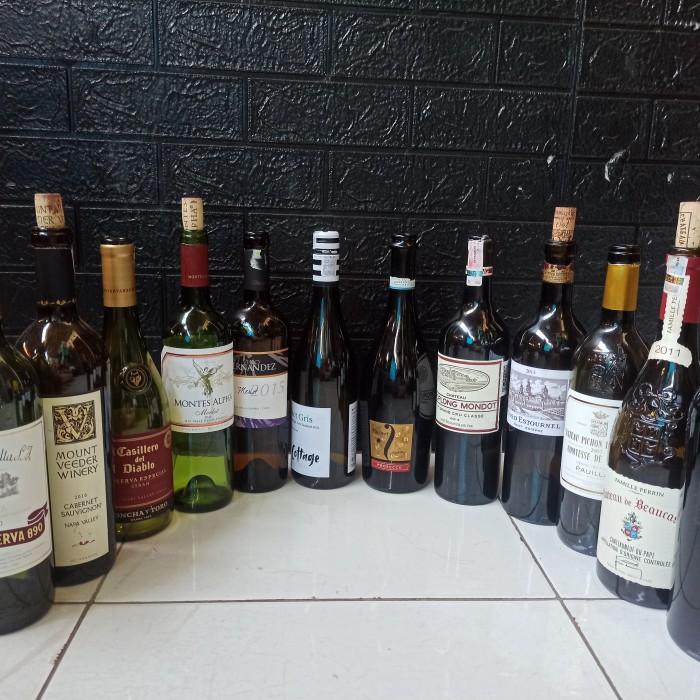 Jual botol wine kosong - botol bekas wine lengkap cork - Jakarta Timur ...