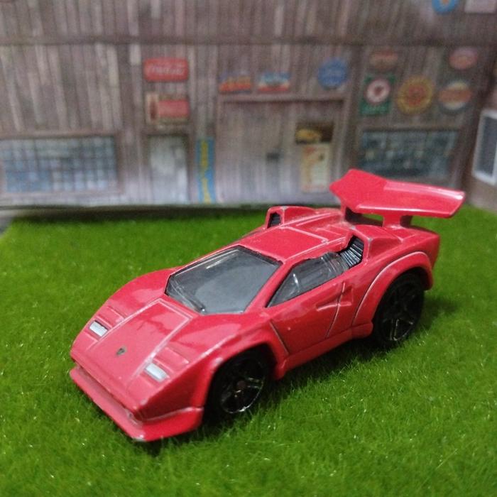 Jual hot wheels lamborghini countach red - Jakarta Selatan - Mini Toys ...