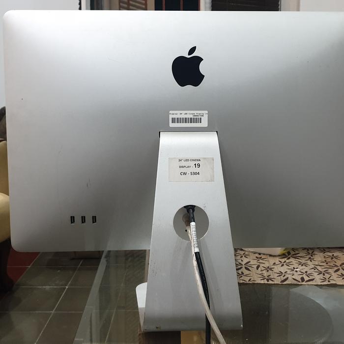 Jual monitor apple cinema display 24 inch - Kota Yogyakarta - RIMBA ...