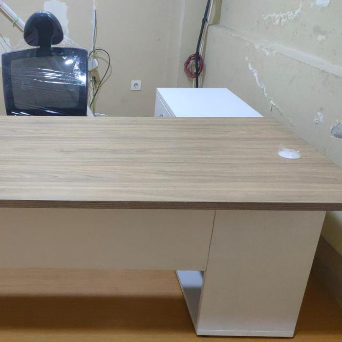 Jual Meja kantor bos/ Meja kerja direktur/Meja L 160x14cm,Rangka &Kaki ...