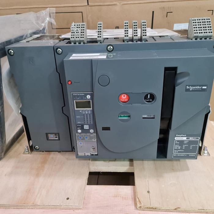 Jual ACB MVS32H 65KA 4P-3200A+ MOTORES.UVT.AUX.MX 220VAC DLL SCHNEIDER ORI - Jakarta Pusat ...
