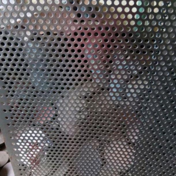 Jual Plat Lubang Besi Bolong Perforated 2mm, 3mm, 4mm, 5mm, 6mm, 8mm ...