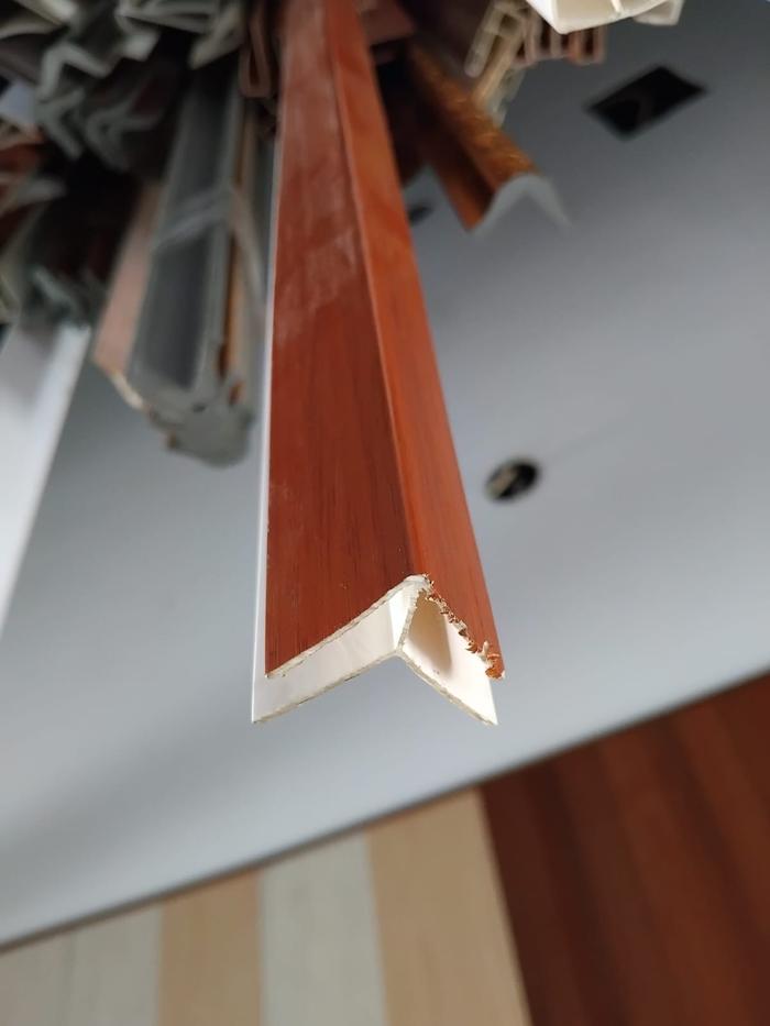 Jual Lis Siku Lis Drop Plafon PVC Aneka Warna Berkualitas Harga Per ...