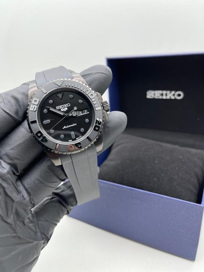 Promo Seiko Yachtmaster Fullblack Mod NH35 - Jakarta Barat - GarasiArloji | Tokopedia