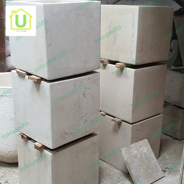 Jual pot teraso pot kotak finishing halus natural 40 x 40 x 40 - Kota ...