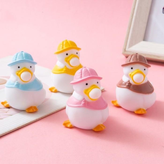 Jual Mainan Squeeze pencet bebek balon / spit bubble pop bebek ...