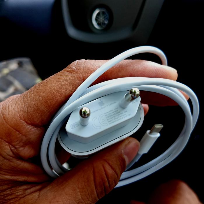 Jual chargger ori iphone 11 fast chargging 20watt - Kab. Bandung ...