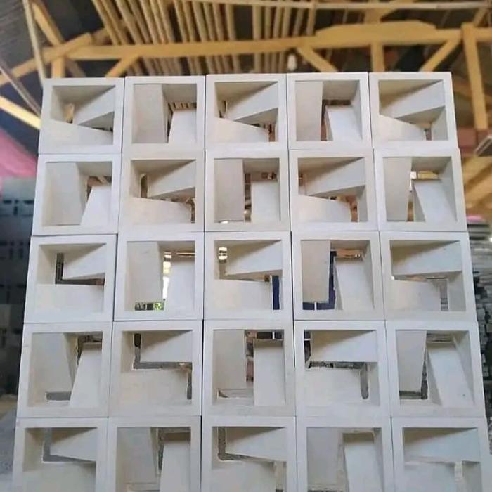 Jual Roster minimalis roster lubang angin beton 20x20 - Putih - Kota ...