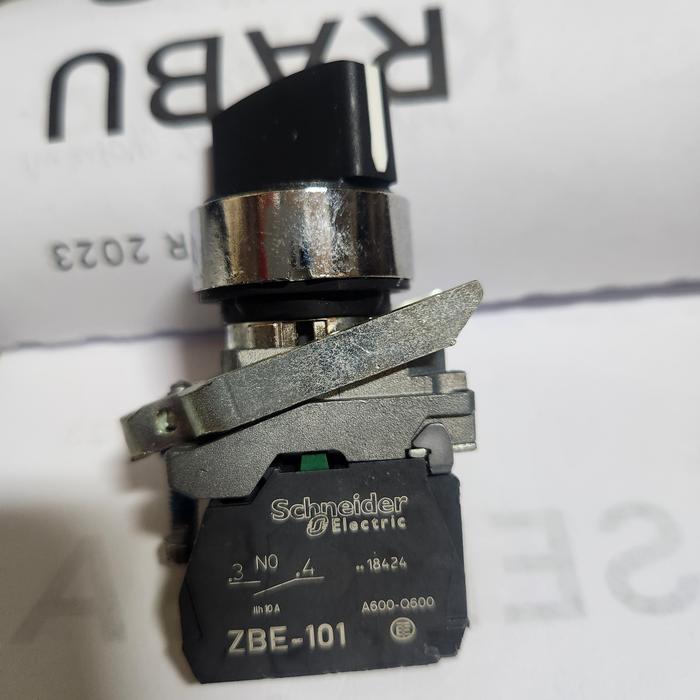 Jual Selector Switch 2 Positions Schneider ZB4BD2 - Jakarta Barat ...