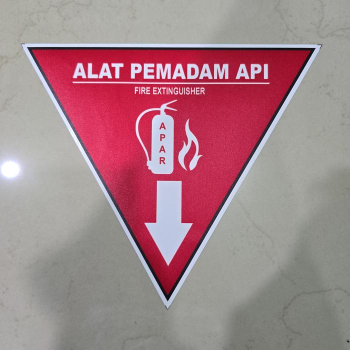 Jual Stiker APAR Segitiga Pemadam - Sticker Vinyl Ritrama UV Print ...