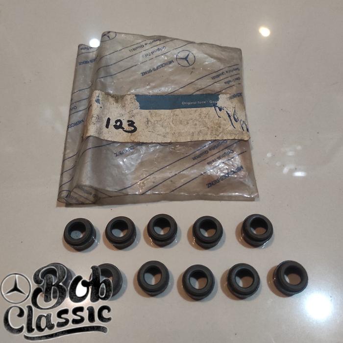 Jual Mercedes-Benz, W123 Seal Klep - Kab. Malang - BOBCLASSIC | Tokopedia