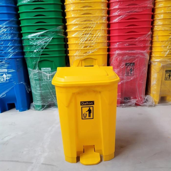 Jual Tempat Sampah Injak Pedal 50 Liter Plastik HDPE DALTON LXD50U Original - Abu-abu, 50L - Kab ...