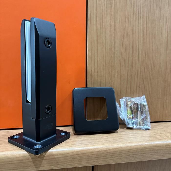 Jual Glass Railing Spigot Black Kaki Partisi Kaca Balustrade Balkon ...