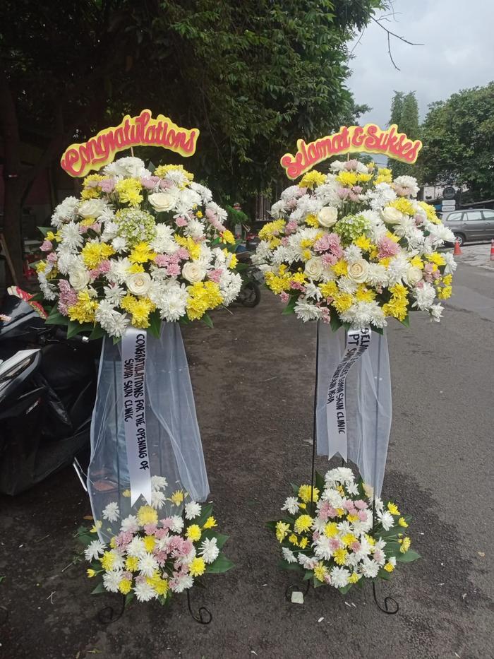 Jual STANDING FLOWER DUKA CITA - BUNGA DUKA CITA - BUNGA OPENING CONGRA ...