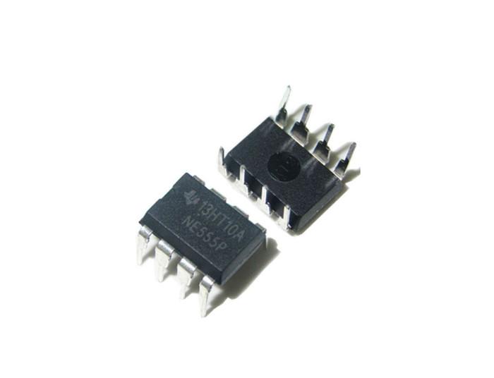 Jual NE555 NE555P NE555N DIP8 high precision timer NE 555 IC waktu time ...