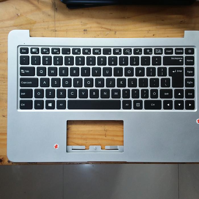 Jual Palmrest Infinix Itel Able S1 14 inch Silver Second Original - Kab ...