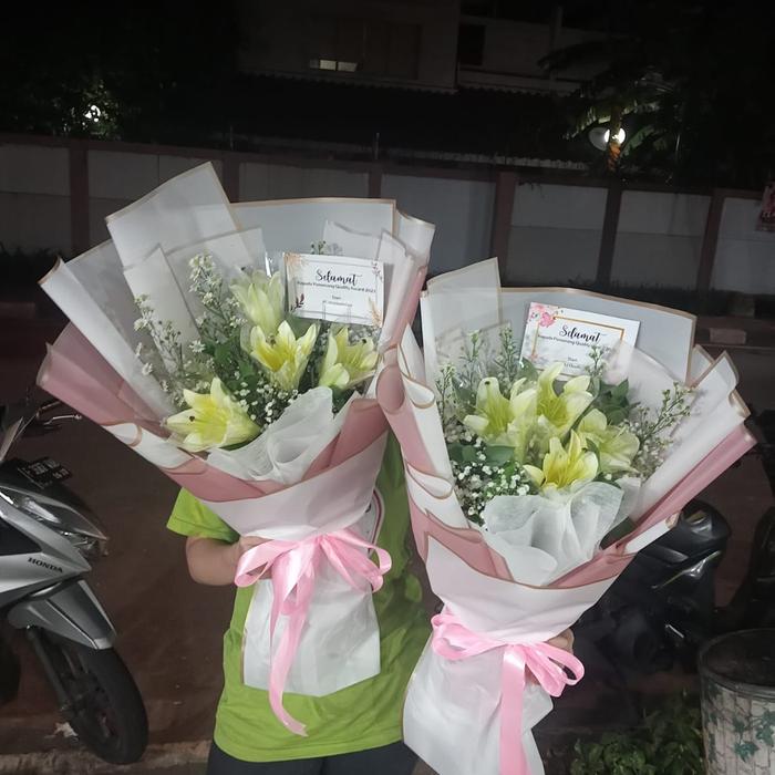 Promo Buket lily casablanca - bunga lily putih pink Buket handbuket ...