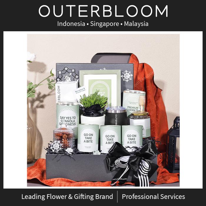 Promo Hampers Lebaran - Outerbloom Signature Ramadan Premium Hampers Cicil 0% 3x - Jakarta ...