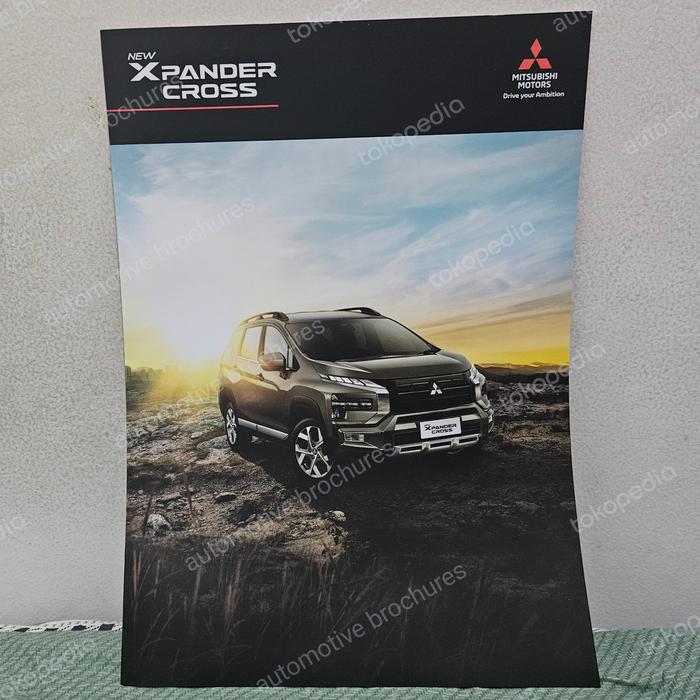 Jual brosur katalog mobil mitsubishi xpander cross 2023 leaflet - Kota ...