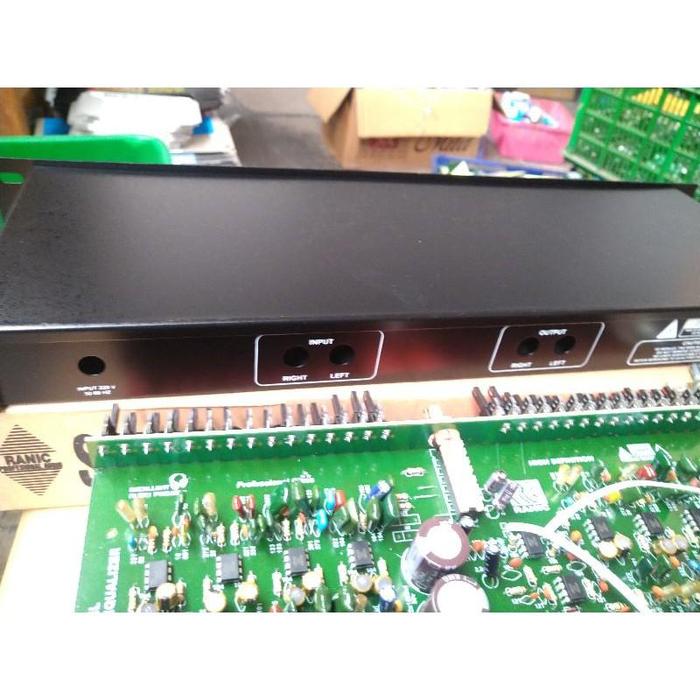 Jual Equalizer 30 Channel Stereo 2x15 Channel Kit Dan Box Paket ...