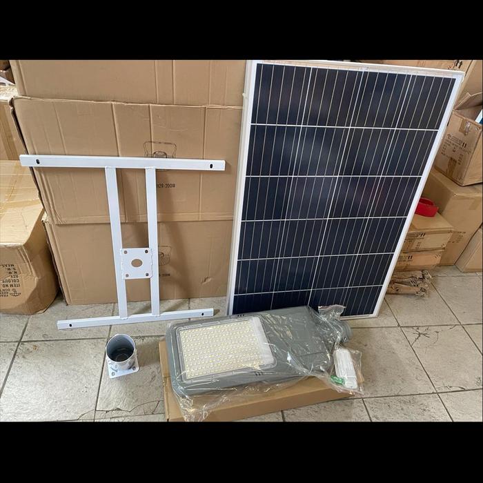 Jual LAMPU JALAN PENERANGAN UMUM TENAGA SURYA 500 WATT LED PJU SOLAR ...