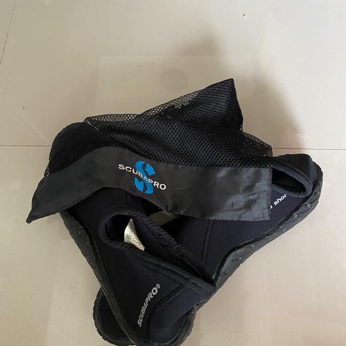 Jual Scubapro Delta Short Dive Boot 2XL - Kota Tangerang Selatan ...