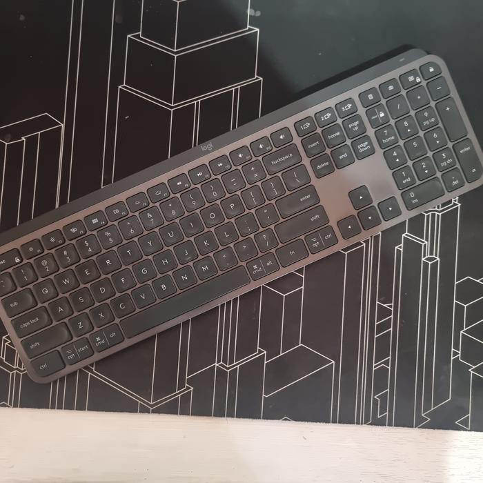 Jual logitech mx keys bluetooth keyboard - Kota Surabaya - chiplegal ...