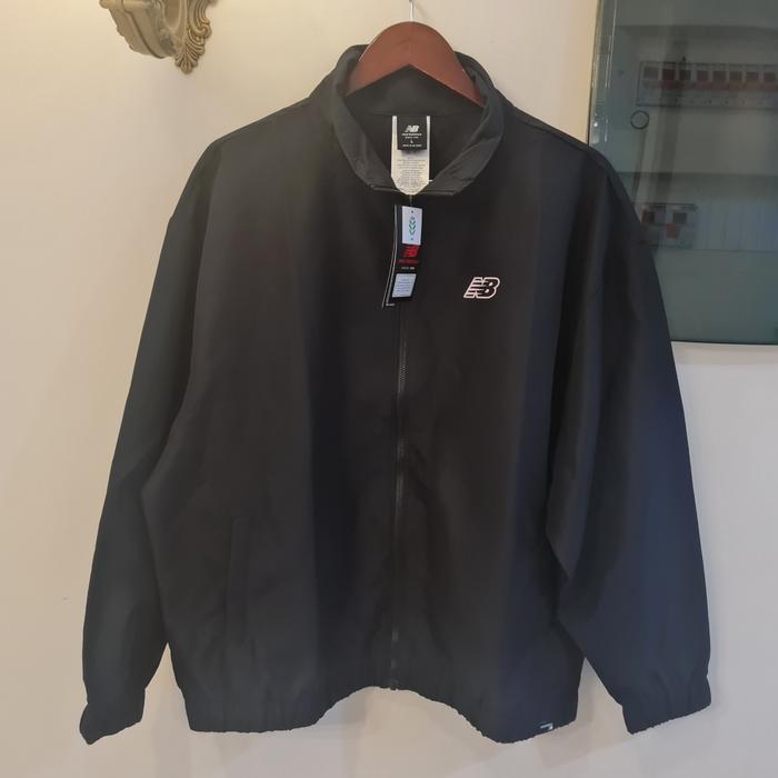 Jual Jaket NEW BALANCE NB Sport Woven Women Jacket Original 100% BNWT ...