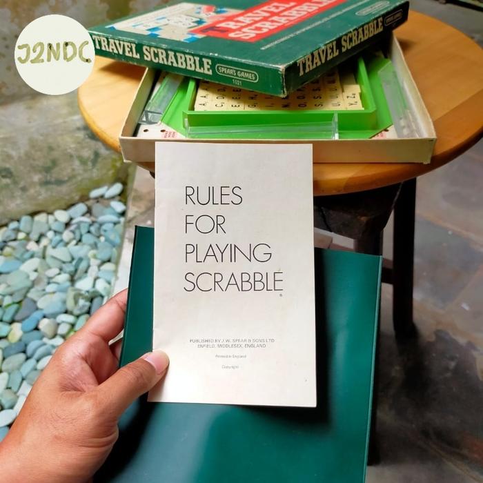 Jual Mainan Antik Travel Scrabble Vintage Made In England 1960s Di ...