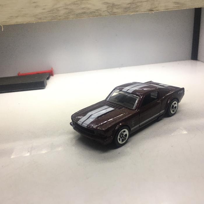 Jual hotwheels 65 mustang fastback loose - Kab. Bekasi - Fardiecast ...