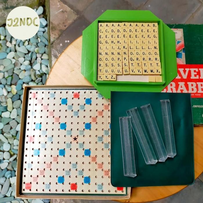 Jual Mainan Antik Travel Scrabble Vintage Made In England 1960s Di ...