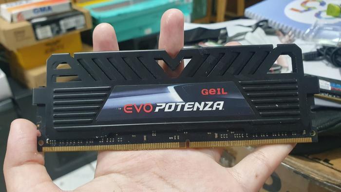 Jual RAM DDR4 8GB (2x4) 2666Mhz PC4-21330 GEIL EVO POTENZA (Intel ...