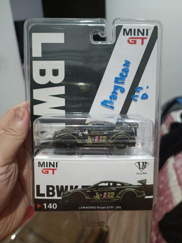 Jual Mini GT LBWK Nissan GT-R GTR JPS with Signature Infinite ...