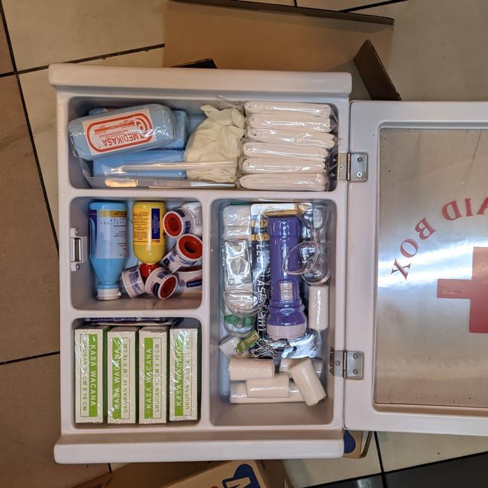 Jual KOTAK OBAT P3K FRIST AID KIT + ISI LENGKAP TYPE C ORIGINAL ...