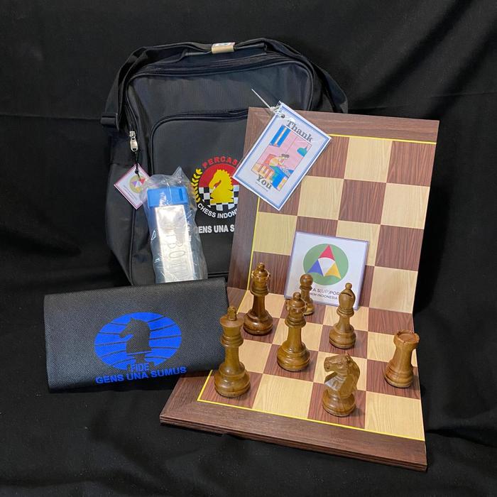Jual Papan Catur Set Kayu Jati Asli Premium Standar PERCASI Wooden ...