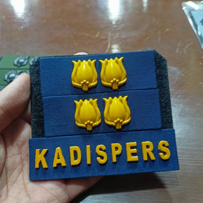 Jual Papan Nama Topi Pet + Pangkat Letkol PDH - PDL Logam Timbul ...