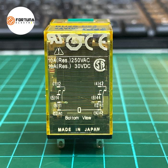 Jual IDEC Relay RU2S-D24 Coil 24VDC 2NO 2NC 10A 250VAC - Jakarta Barat ...