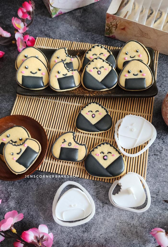 Jual Cute Onigiri Cookies Cutter - Jakarta Barat - Jen'scorner Bakeshop ...