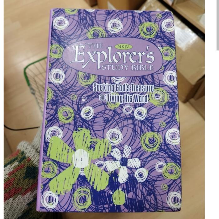 Jual Alkitab The Explorer's Study Bible NKJV Seeking God Treasure for ...