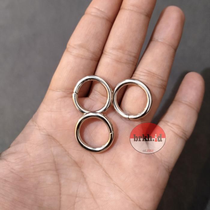 Jual Besi Bulat Ring O / Cantolan Pengait Besi Bendera-Hewan 15mm - Kab ...