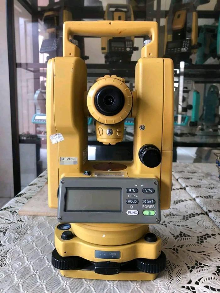 Jual Digital Theodolite Laser Topcon DT-205L Bekas Fullset Tripod Rambu ...