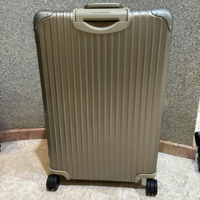 Jual Koper Rimowa LVMH original check in L 100% authentic murahhh ...