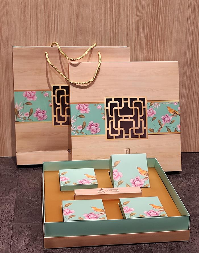 Jual Mooncake Box isi 4 with Bag Dus Kotak Packaging Moon Cake Autumn ...