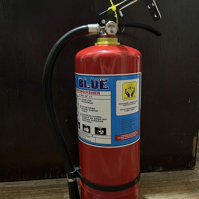 Jual APAR Tabung Pemadam 3 kg Hallon AF 11 Ice Blue 3kg hatrone liquid ...