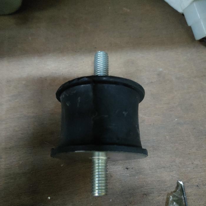 Jual Rubber suspension.Mounting genset denyo 35 SPK ( bagian engine ...