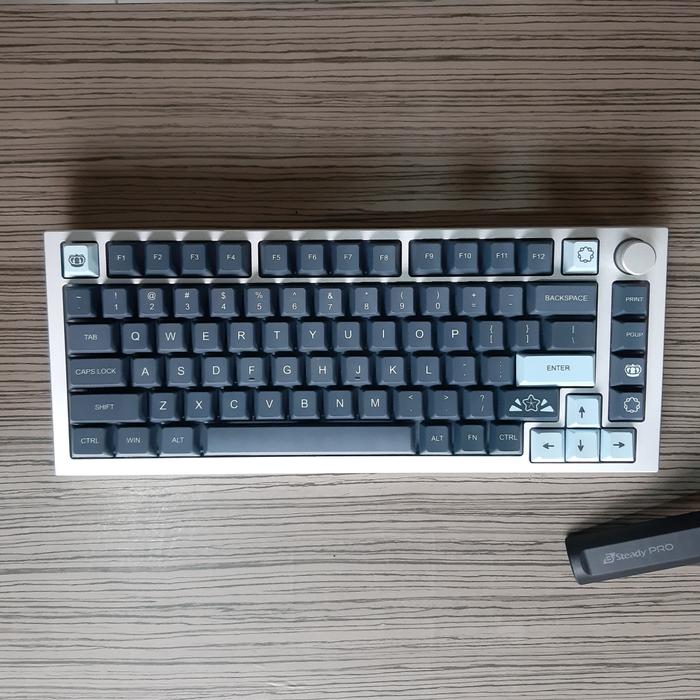 Jual mechanical keyboard gmmk pro keyboard - Kota Tangerang Selatan ...