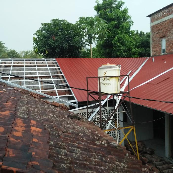 Jual Bongkar Pasang Atap Lama ganti baru, Baja 0,75mm + Genteng Metal ...